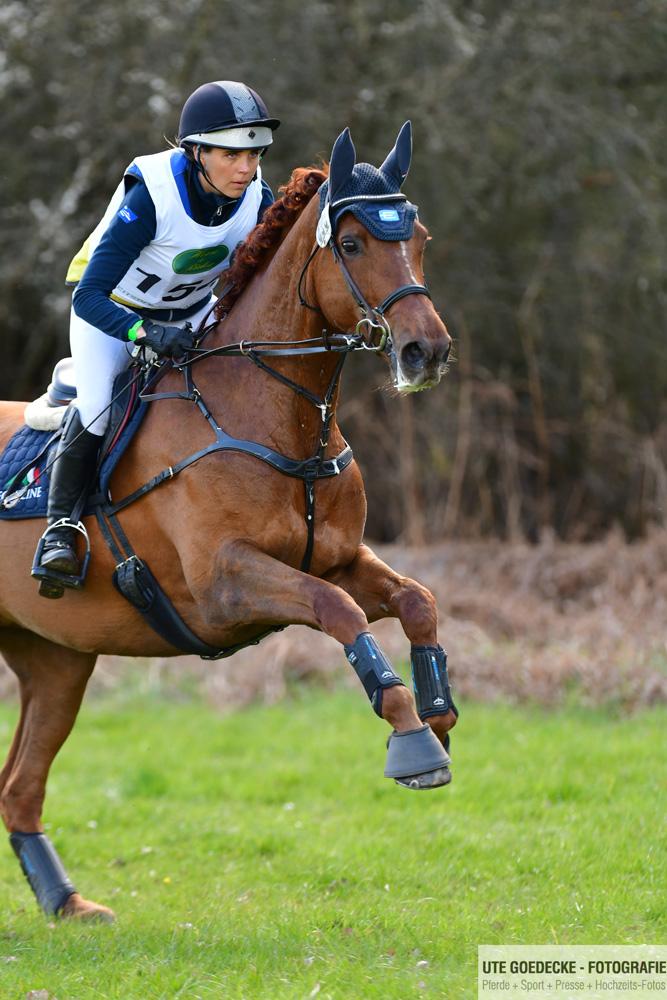 Linus Richter, Antonia von Baath und Louise Romeike gewinnen CCI2*-S in ...