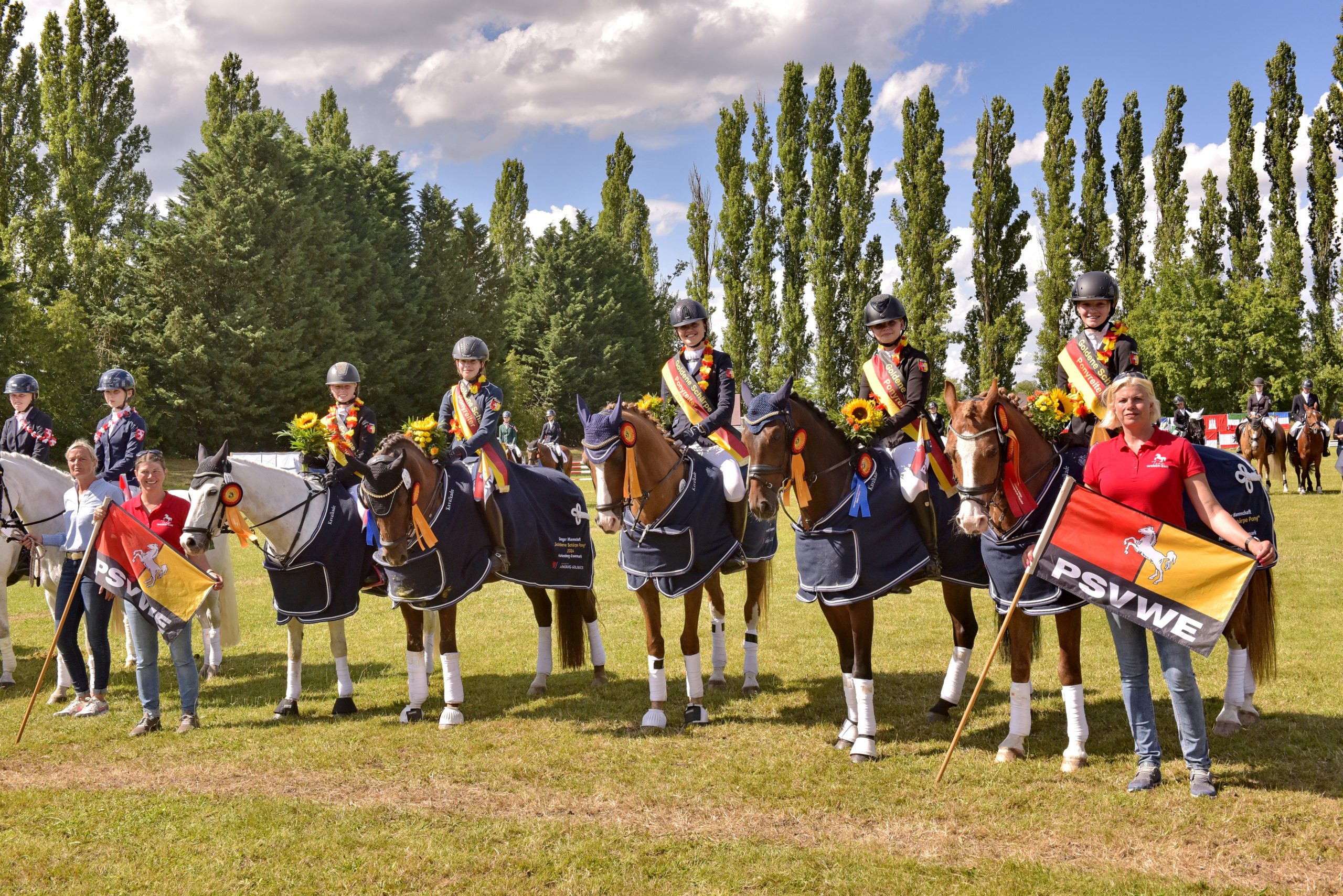 Krusemark: Team Weser-Ems 2 gewinnt Goldene Schärpe Ponies – buschreiter.de