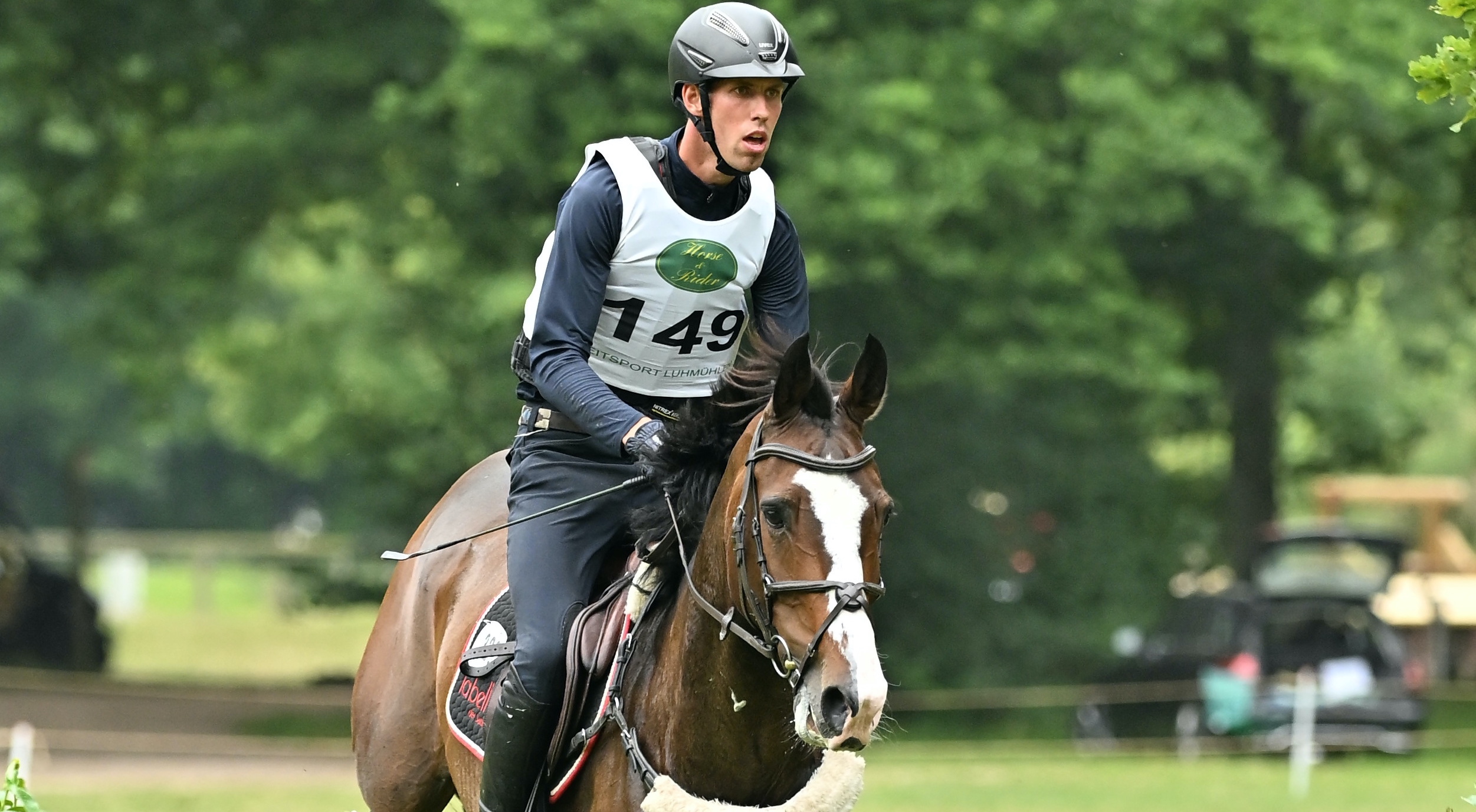 Hamm-Rhynern: Zweiter 3*-Sieg in Folge für Jérôme Robiné und Thorsten ...